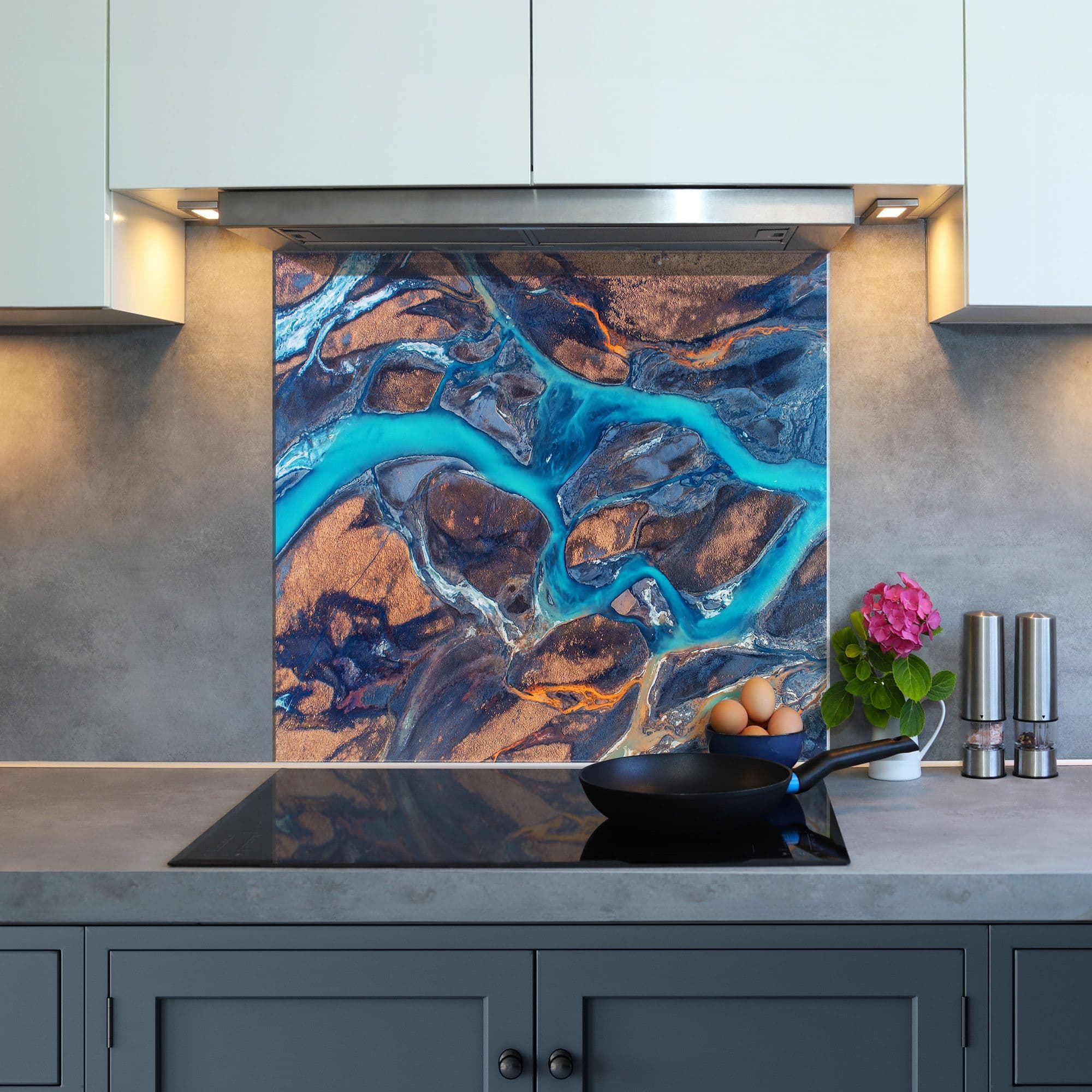 Beautiful marble effect kitchen glass splashback | 1st Glass Art